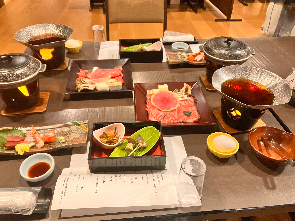 【四万温泉の記憶】絶品ピザとレトロ旅館での湯治 - 旅と音楽｜風流三昧