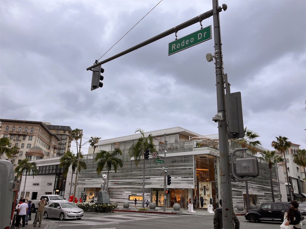 ハリウッド2日目はセレブの街とハリウッドサインと肉を堪能【アメリカ旅行記4日目】 - 旅と音楽｜風流三昧