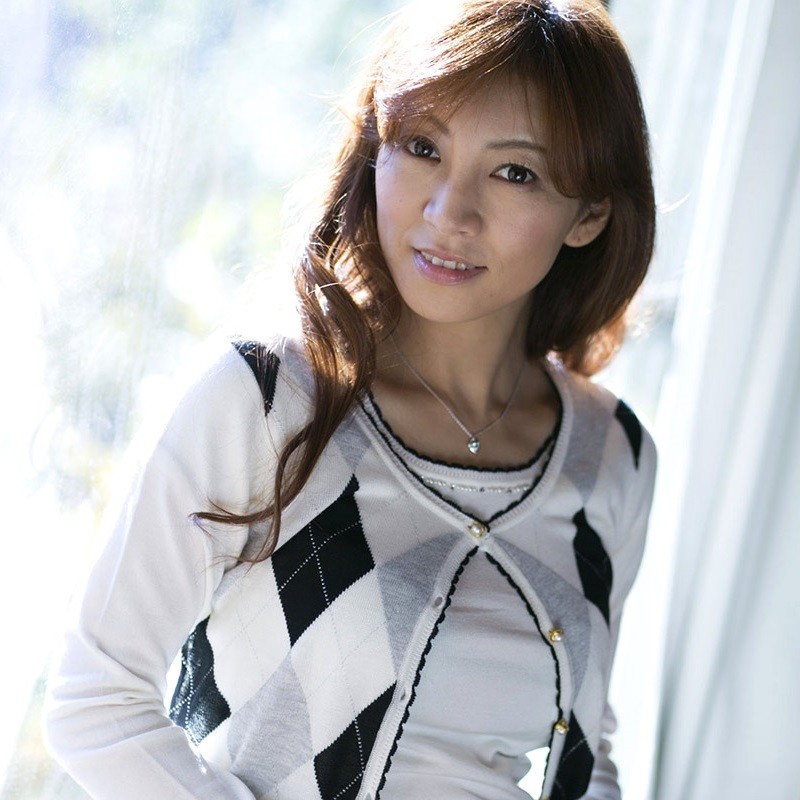 個別「瞳リョウさん ryo-hitomi (6) 800-800」の写真、画像 - 2014 いいたいほう - urbietorbi's fotolife