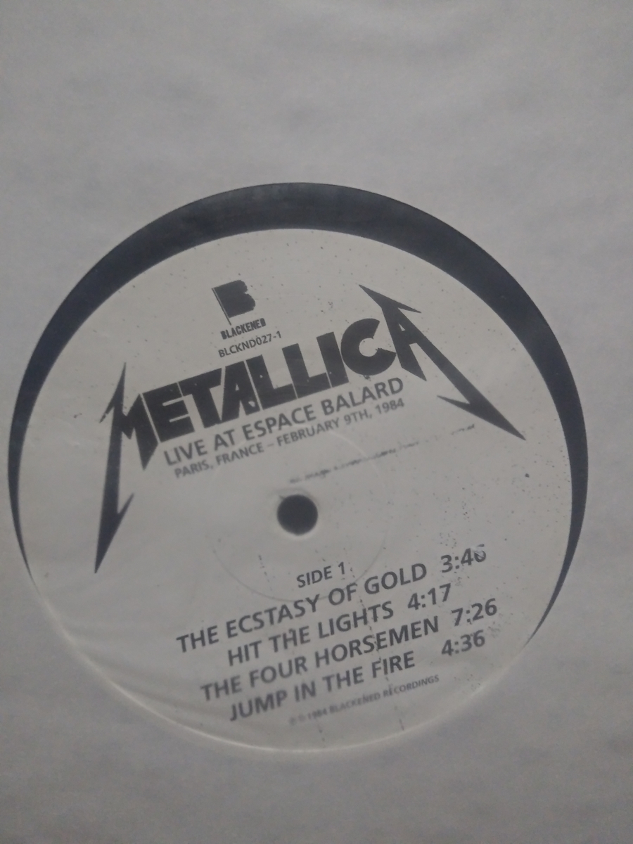 LIVE AT ESPACE BALARD / METALLICA (1984) - 聞いたら書く