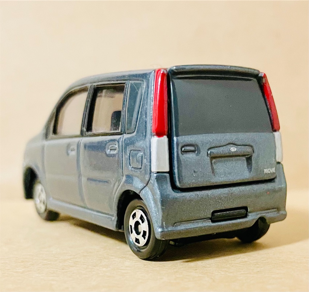 TOMICA DAIHATSU MOVE CUSTOM （初回特別カラー） - usunonooのブログ@トミカ倉庫