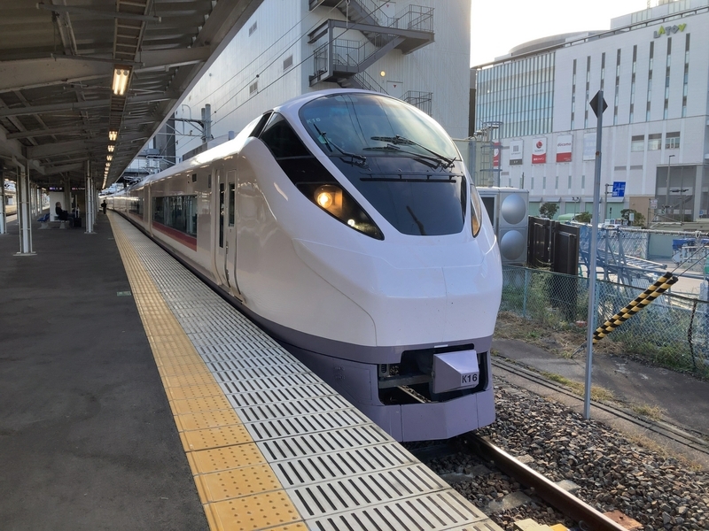 常磐線を走るエース「特急ひたち（E657系）」普通車完全解説 - uwemaの日記