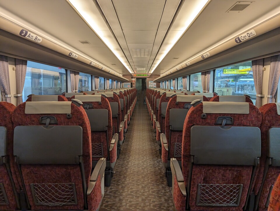 ＜2024年最新＞大阪と山陰を結ぶJR西日本の特急「はまかぜ」を徹底解説！座席の機能や車両設備なども紹介！ - uwemaの日記