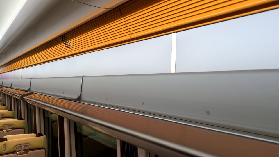 ＜2024年最新＞大阪・京都・名古屋と伊勢志摩を結ぶ観光特急「しまかぜ」を徹底解説！プレミアムカーやカフェの内部も詳しく紹介！ - uwemaの日記