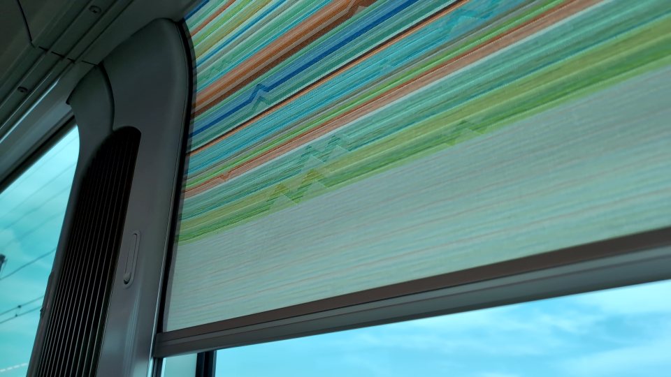 ＜2024年最新＞大阪・京都・名古屋と伊勢志摩を結ぶ観光特急「しまかぜ」を徹底解説！プレミアムカーやカフェの内部も詳しく紹介！ - uwemaの日記