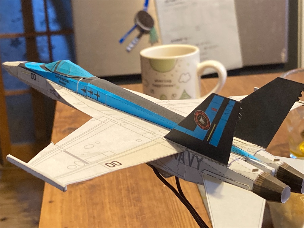 今日の工作 F/A-18 super hornet ペーパークラフト - kousaku50のダンボール模型工作