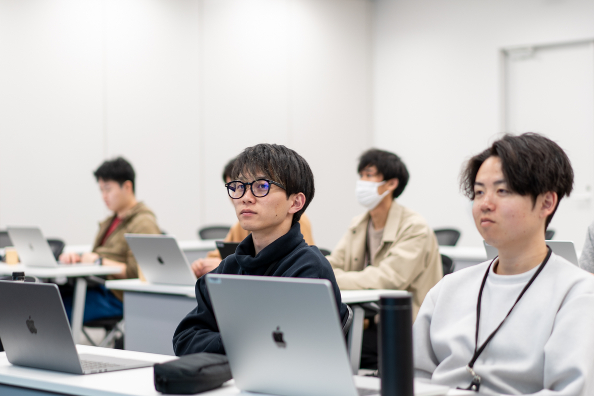 【新卒研修】配属前に事業部を知れる「Sync」を紹介！ - CARTA TECH BLOG