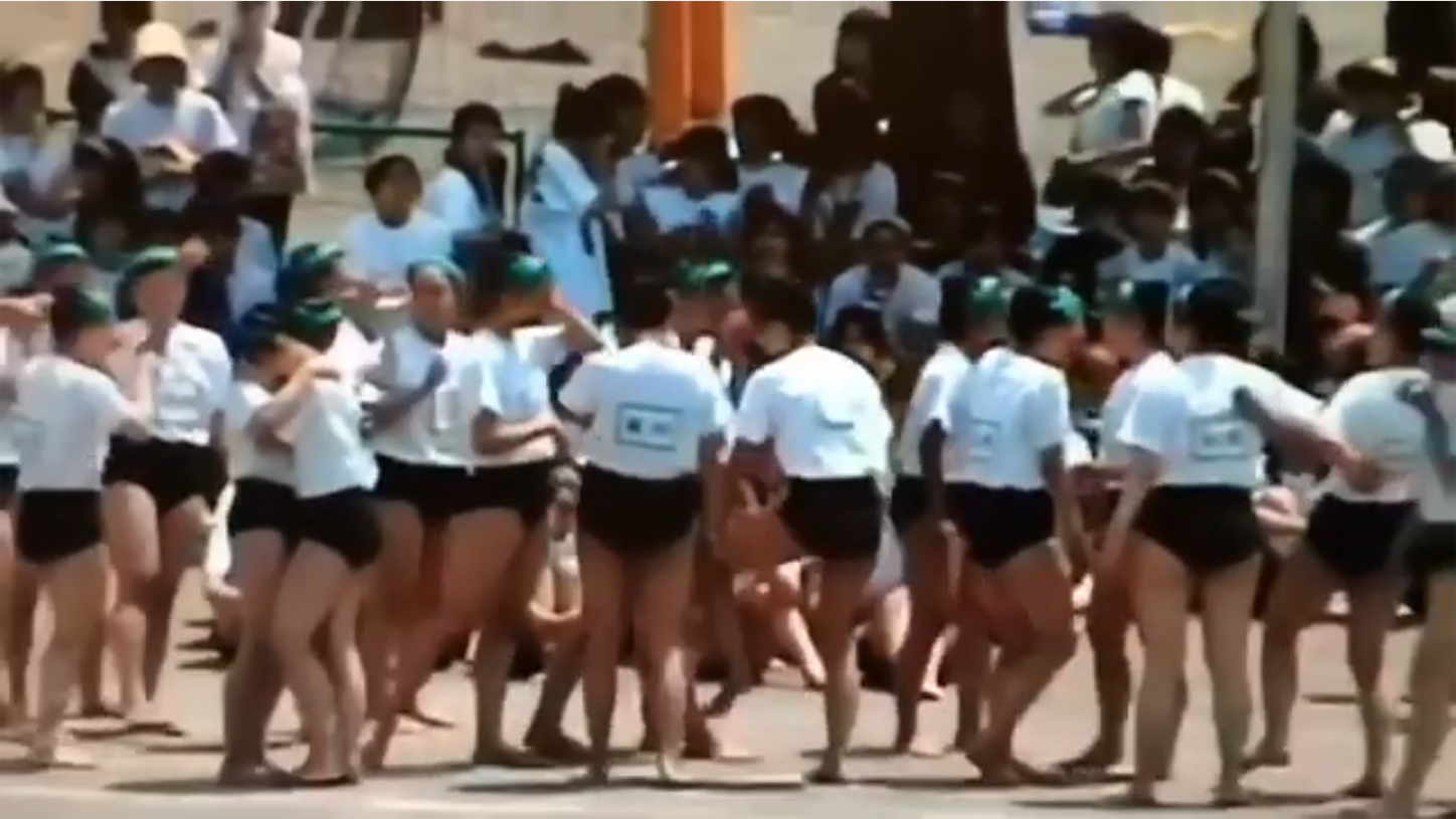 女子体育祭ブルマ投稿画像