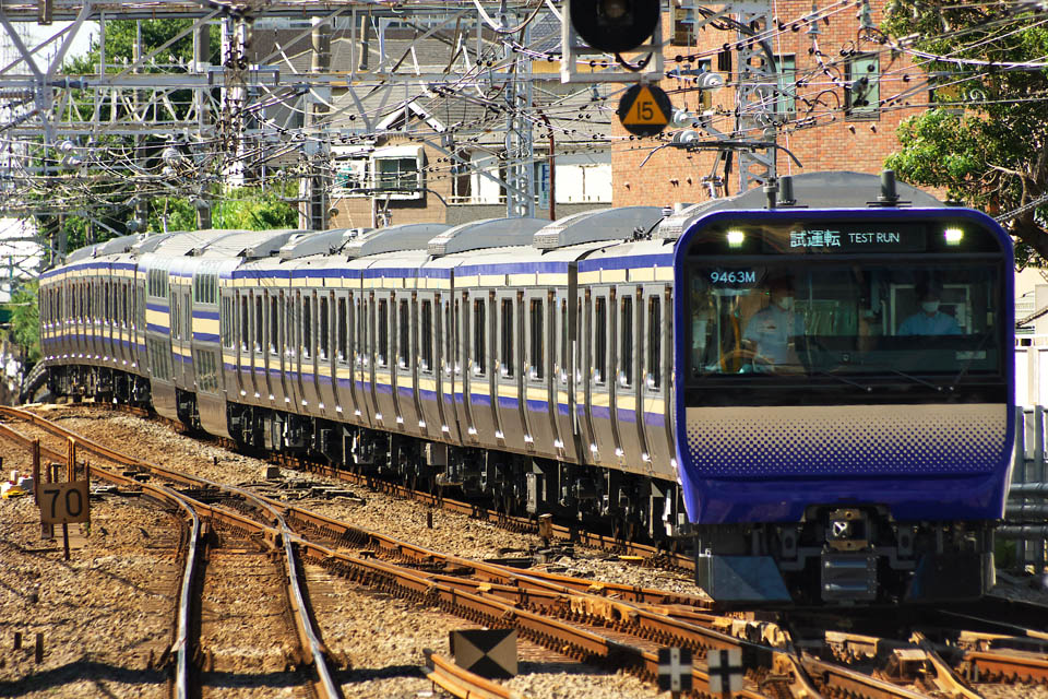 E235系性能確認試運転、E131系新津出場配給、他。 - 鉄道に乗ることから旅は始まる
