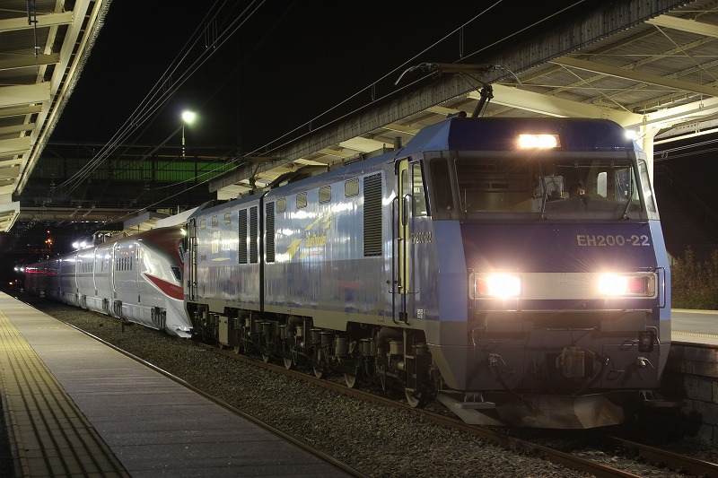 E6系(Z9)甲種輸送 in神保原駅 - わらよのブログ