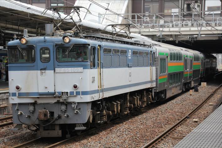 E233系3000番代(グリーン車)4両甲種輸送・3055レ・安中貨物 in大宮・我孫子駅 - わらよのブログ