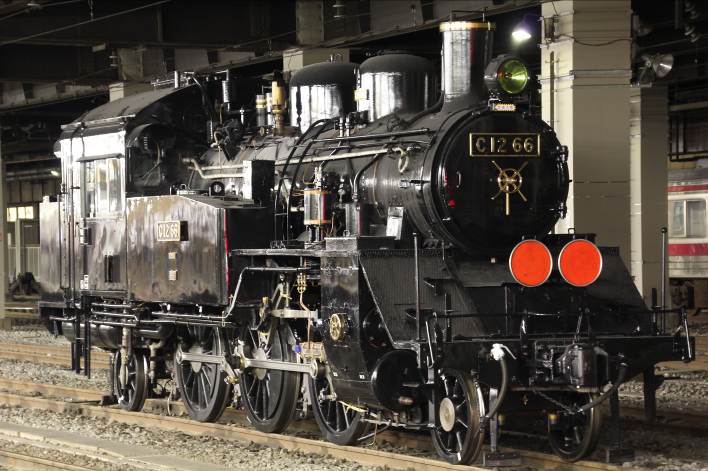 C12 66 OM出場 in大宮駅 - わらよのブログ