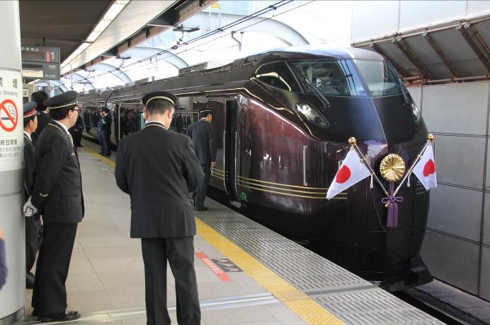 11月13日(日)の撮影 Part-3 E655系(E655-1付) 御乗用列車 - わらよのブログ