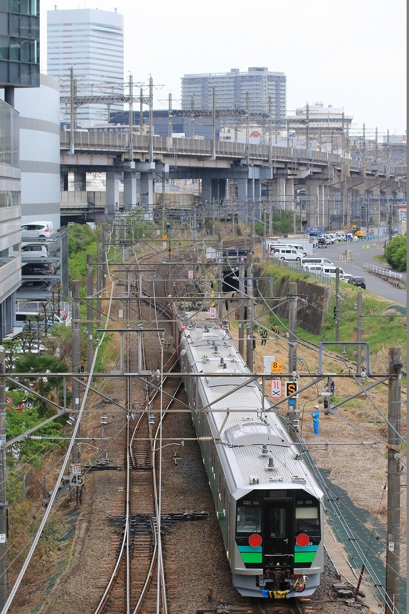 HB-E220系甲種輸送・8764レ・OM入場 in鴨宮・与野付近・大宮ほこすぎ橋 - わらよのブログ