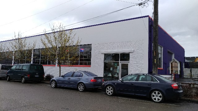 Lagunitas Tap Room - Seattle's Best Beer