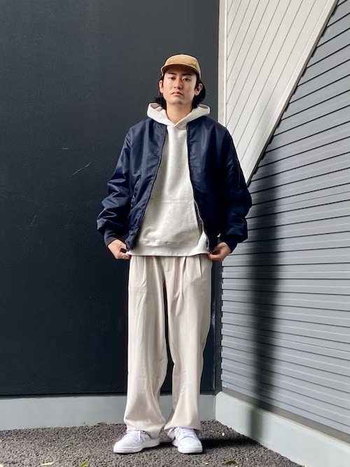 【MA-1のメンズ正解コーデ24選】合わせるべきインナーは？ - ファッション記事 - WEAR