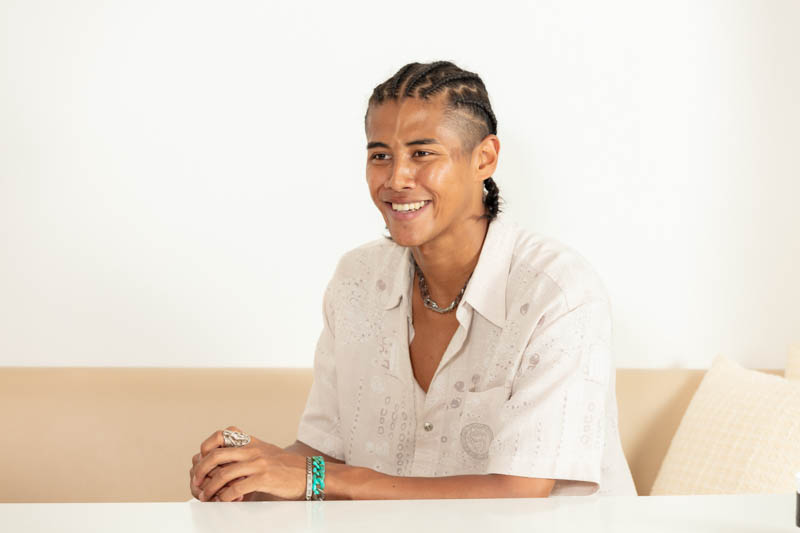 【ODDLORE RIKITOさんインタビュー】初のメジャー1st ALBUMをリリース！金沢市出身メンバー・RIKITOさんにお話を伺いました。 - 週末、金沢。