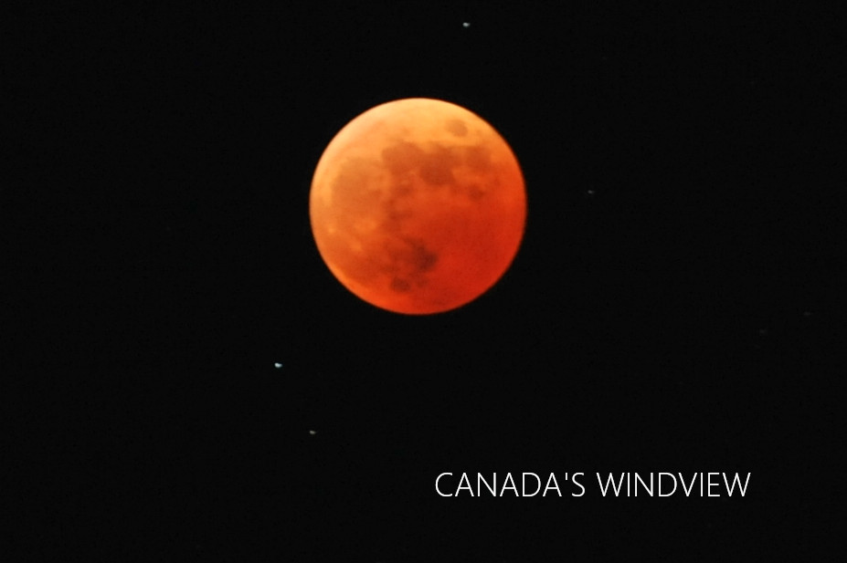皆既月食 - CANADA'S WINDVIEW