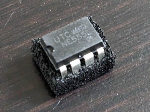 タイマーIC NE555Lを試す。 - xmdの日記