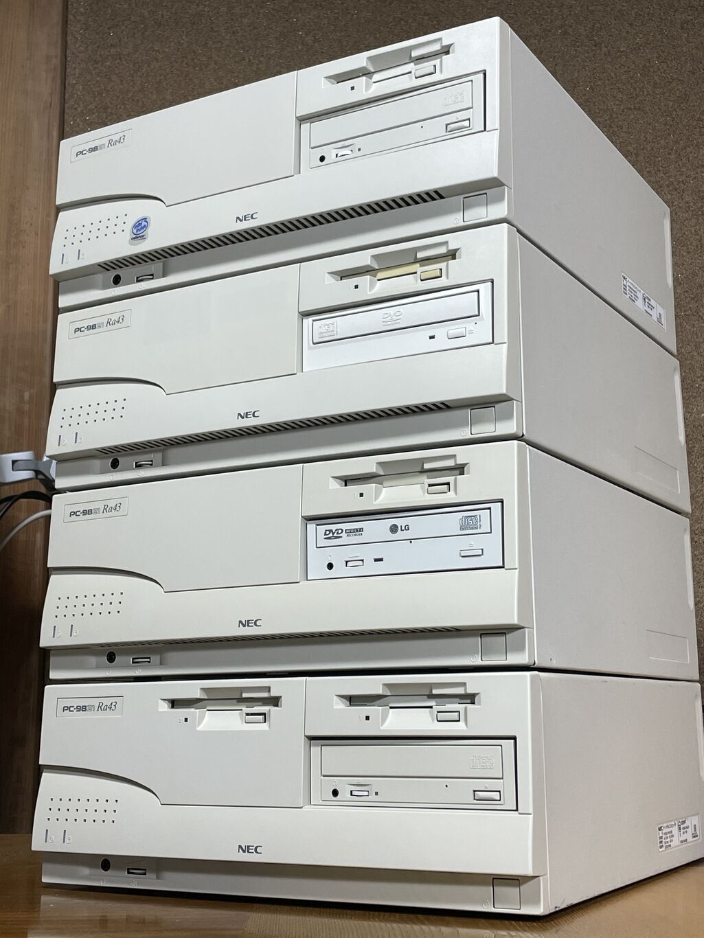 うちの PC-9821Ra43（ゲーミング PC 環境） - PokuG stdio.h