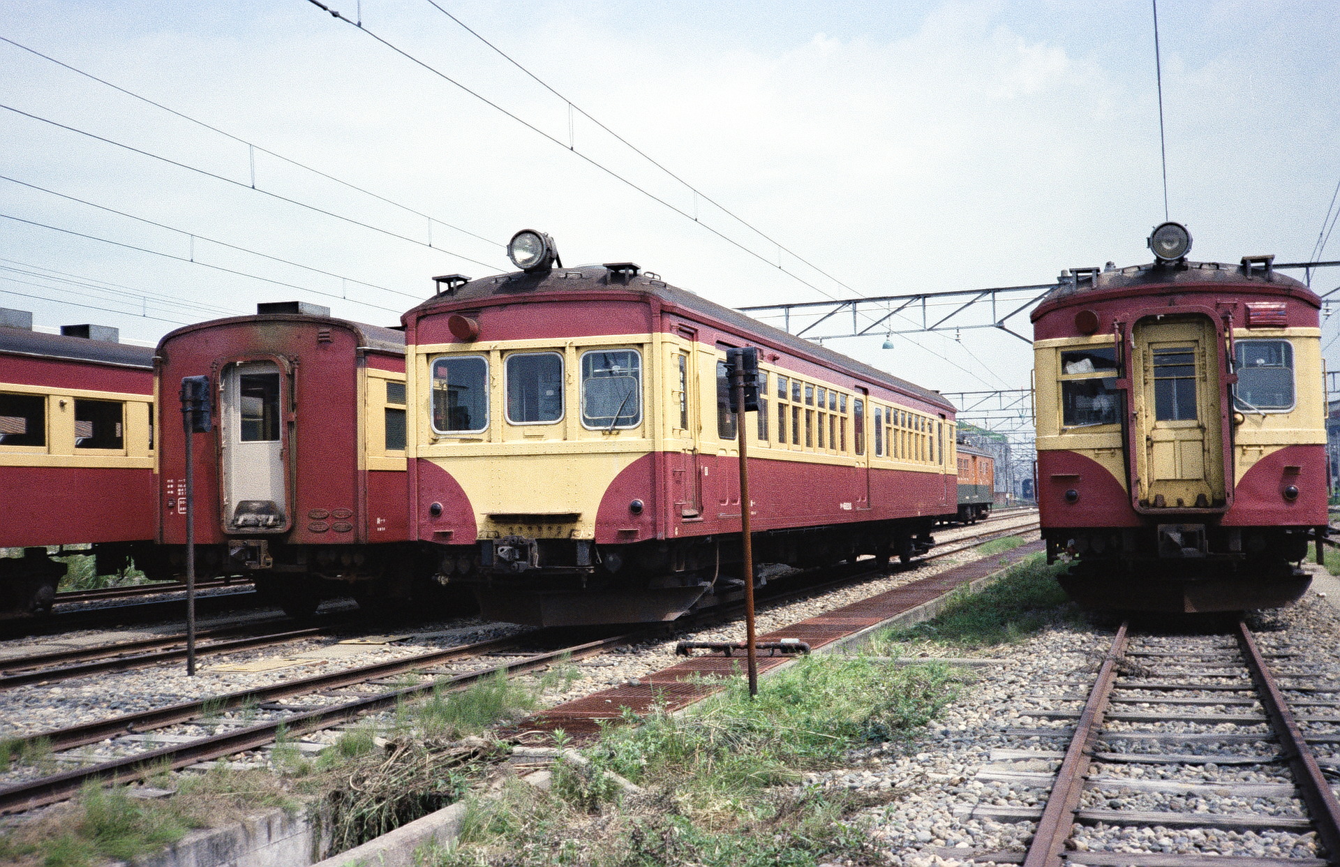 新潟地区で活躍後、松本に転じた クハ68200 (蔵出し画像) - 省型旧形国電の残影を求めて