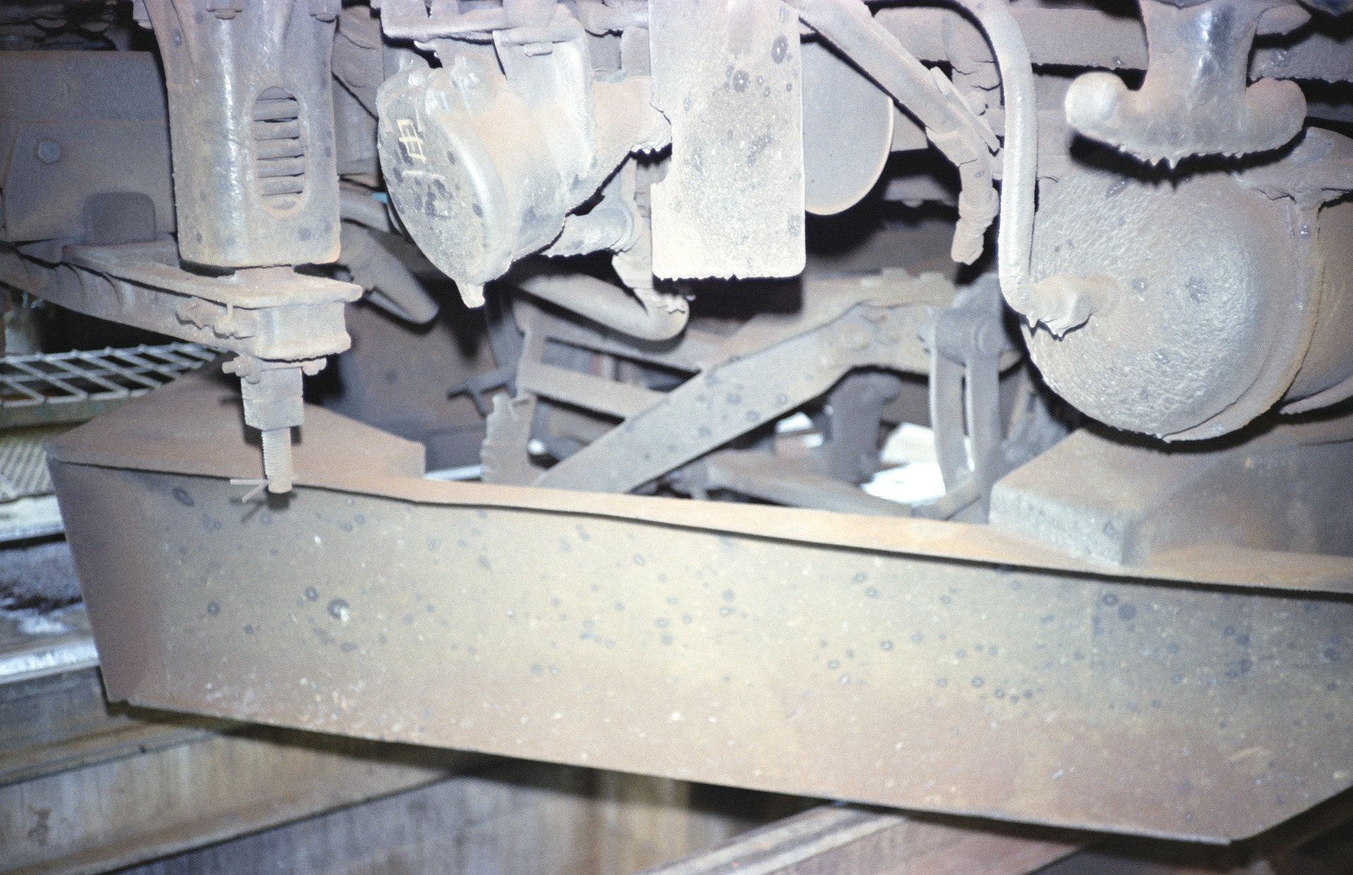 やはり中央西線経由で新潟地区にやってきた クハ68050 (蔵出し画像) - 省型旧形国電の残影を求めて