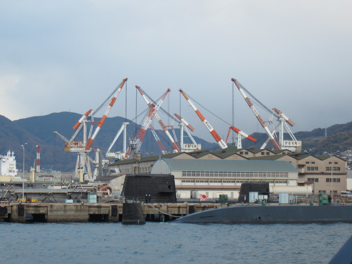 御手洗港を出て呉港へ - 尾道ゆったり歩き記