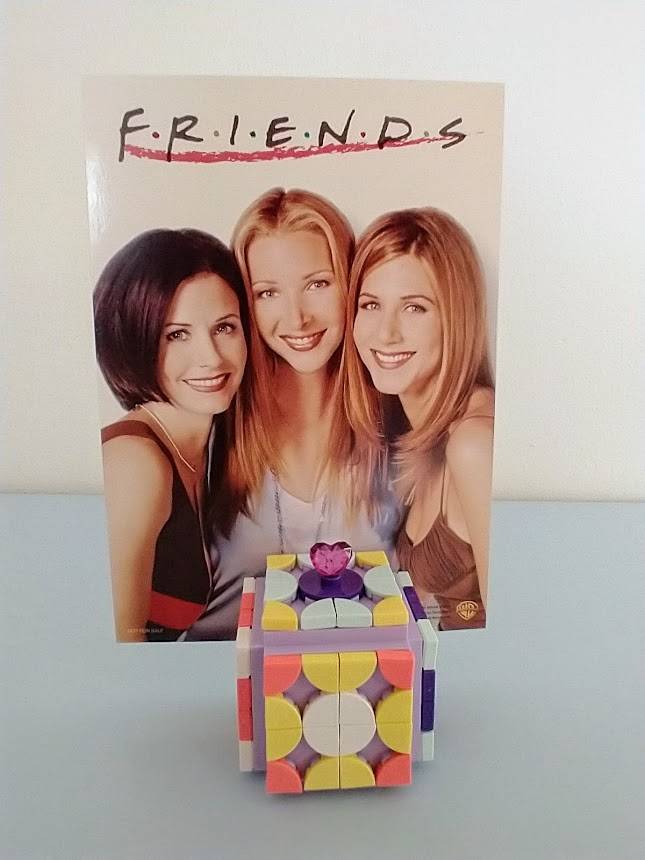 紫のかわいいうさぎ！ レゴ®ドッツ：LEGO® 30557 小さなキューブの写真立て。 - よう先生の日々