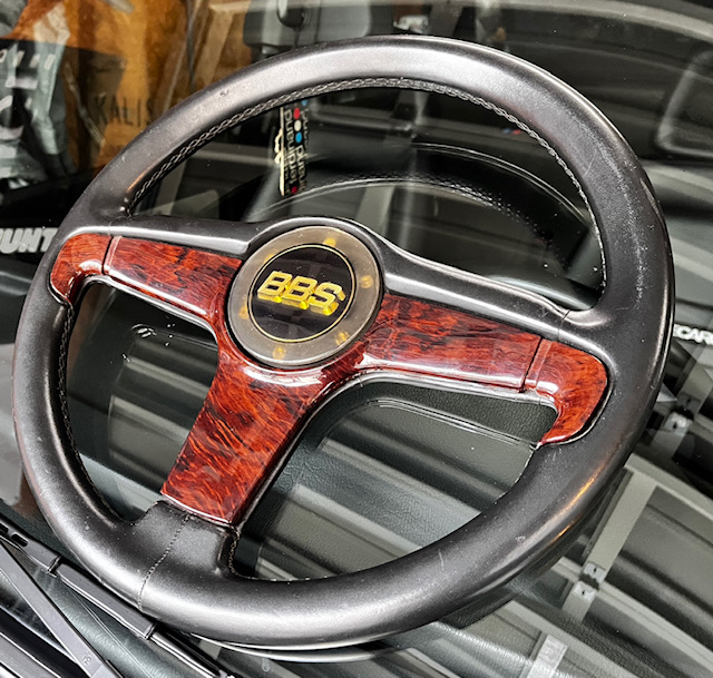 BMW E30 【スタイルアップ File42】BBS Steering Wheel custom - BMW E30 Life サンマル日記