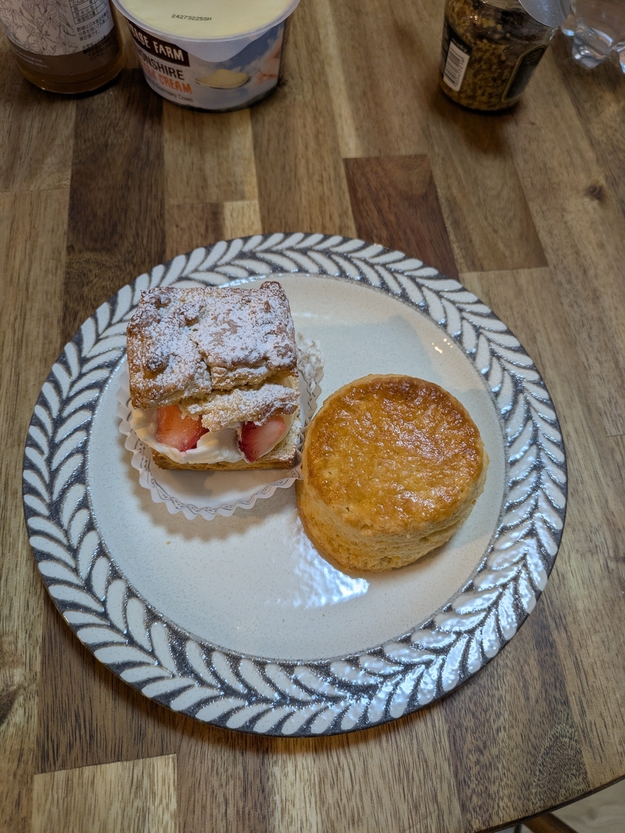 おでかけ記録(SCONE ＆ TEA PARTY with BAGEL 買ったもの) - SIMPLE