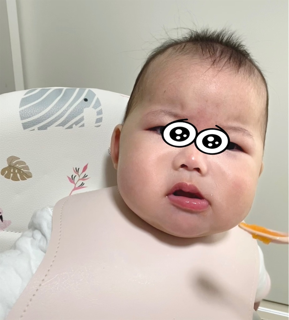 【0歳6ヶ月】人生初めての野菜。既に、、、 - 0歳ひーちゃん子育て奮闘記♪