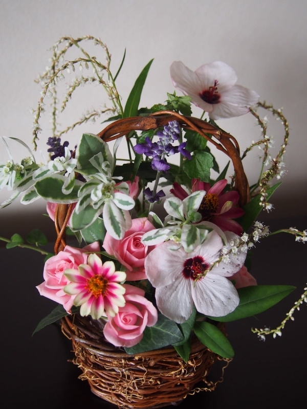 8月のフラワーアレンジメントレッスン - fleurs et lapins (フルーレラパン) yukitake日記