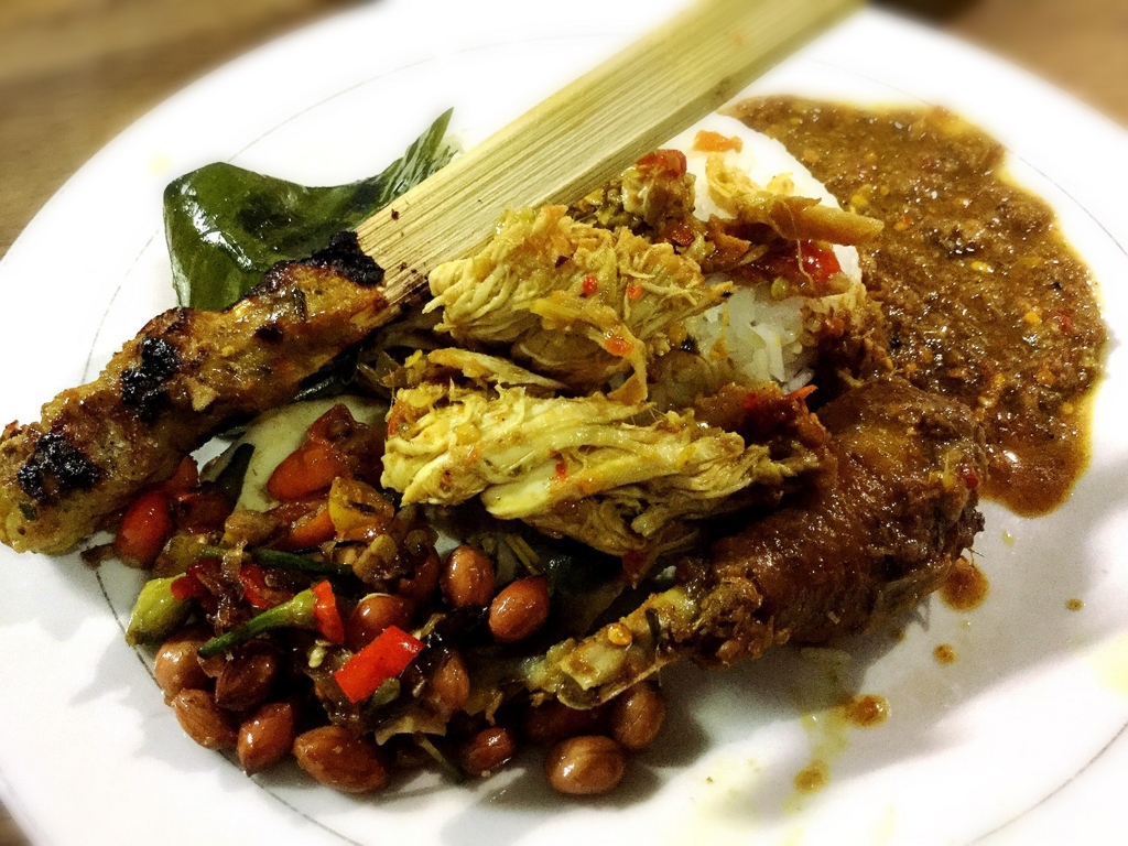 Warung Nasi Ayam Ibu Oki (ワルン ナシ アヤム イブ オキ) - バリ島レストランガイド