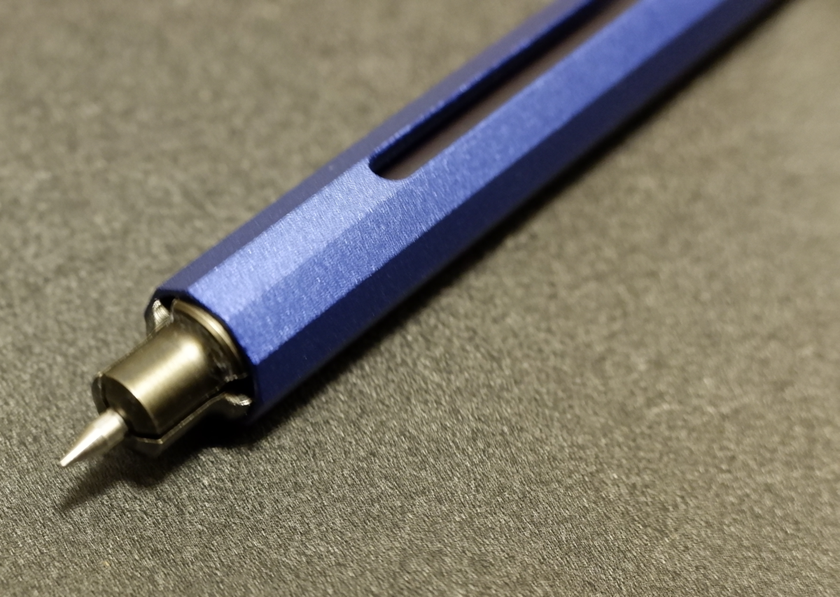 さまざまなリフィルが使えるボールペン「REFILL PEN JACKET(アルミ)」と、「マルチアダプタブルペンC」の紹介 - ZNI's Lab