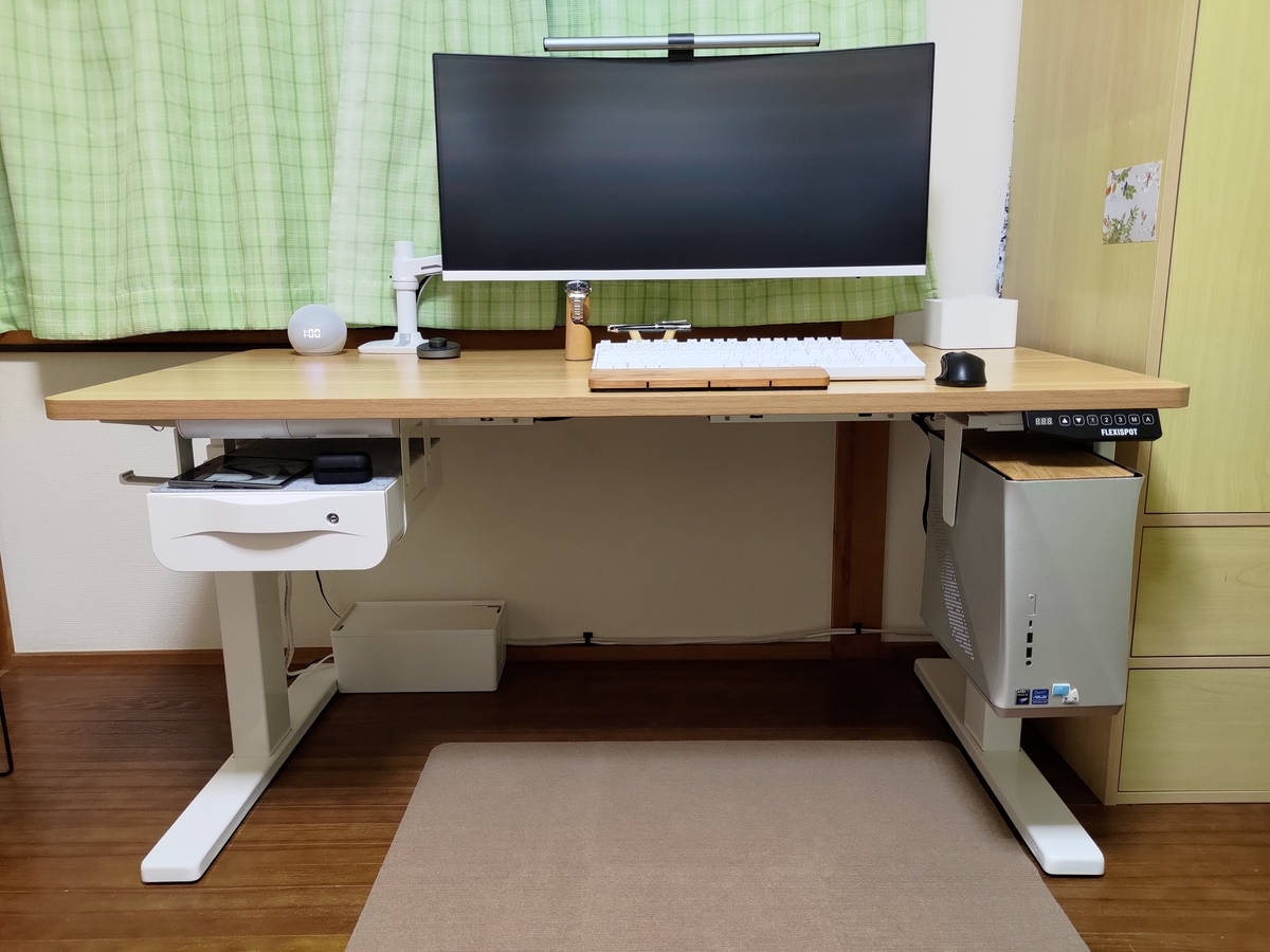 【レビュー】FLEXISPOT PCホルダー CH2B、PCケース吊り下げ - 高等遊民になる